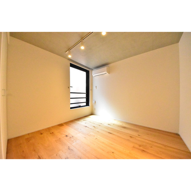 Gokokuji Sta. 2LDK 0201, Tokyo - Living Japan