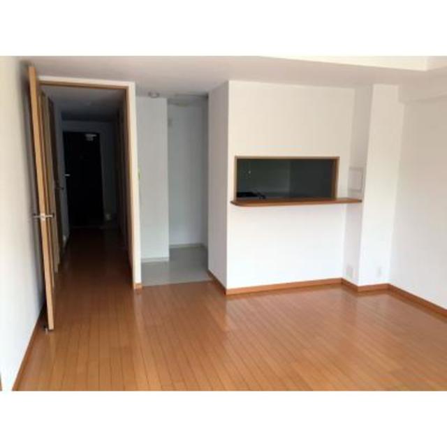 Fudomae Sta. 2LDK 406, Tokyo - Living Japan